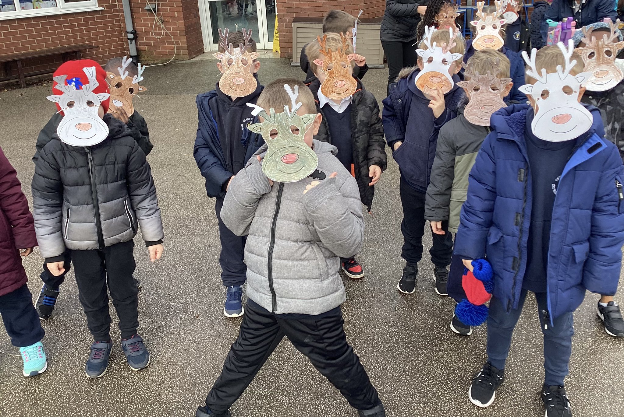 Coventry School take on Rudolph Run! – Give A Duck
